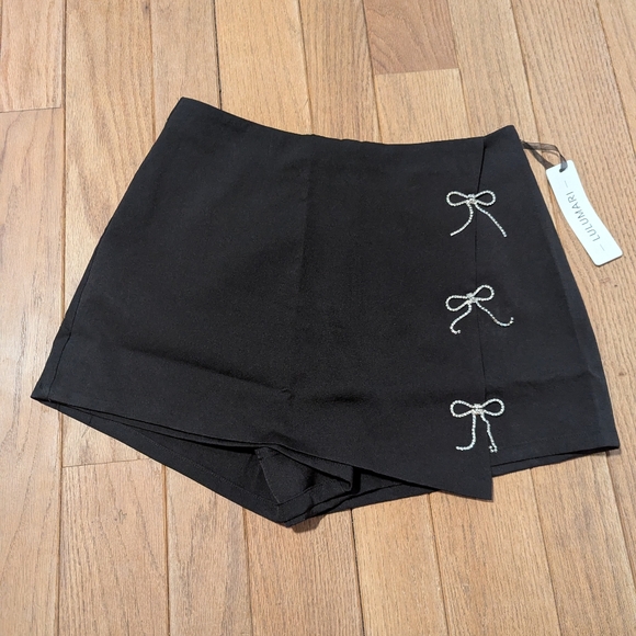 Lulumari | Skirts | Nwt Womens Lulumari Black Dress Skort With ...